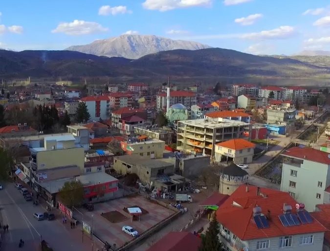 Adıyaman Gölbaşı Havadan Kamera - 7/24 Canlı Kamera Adıyaman Gölbaşı Havadan Kamera - 7/24 Canlı Kamera
